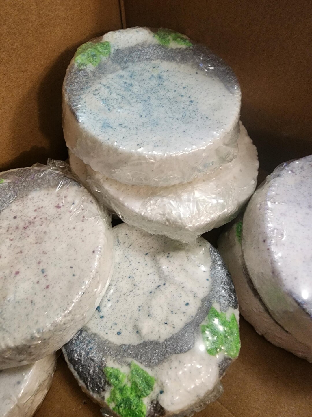Happy Accidents Bath Bomb – Mystery Scent & Color - Etsy
