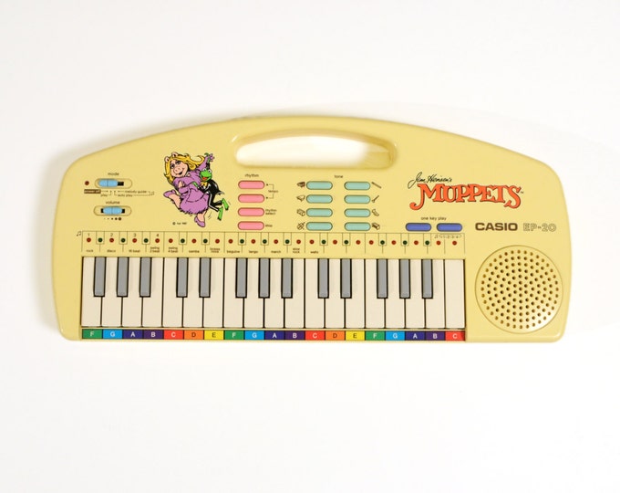 Muppets Casio EP-20 Keyboard Toy Piano Electric Piano Miss Piggy Kermit ...