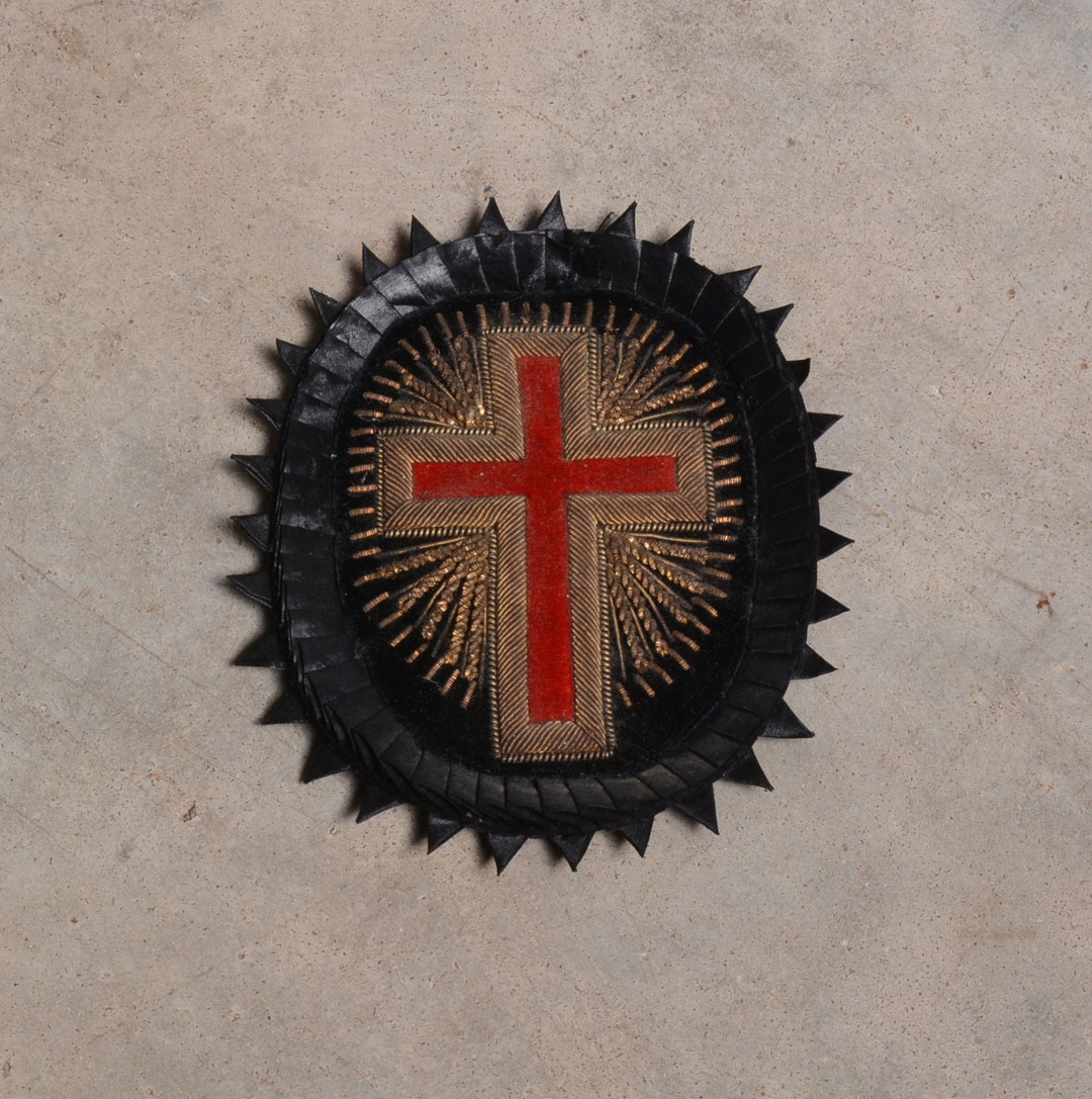 Antique 1890s 1900s Knight's Templar Patch Chapeau Rosette Red Cross ...