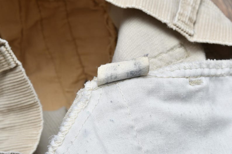 Vintage 70s Levis 519 Beige Corduroy Pants Straight Leg Talon 42 Zipper ...