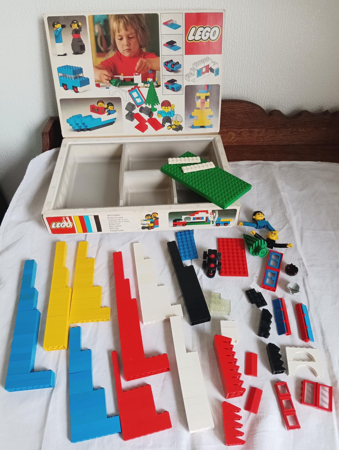 Vintage LEGO Box and Pieces N30 From the 1970s - Old LEGO Bricks and ...