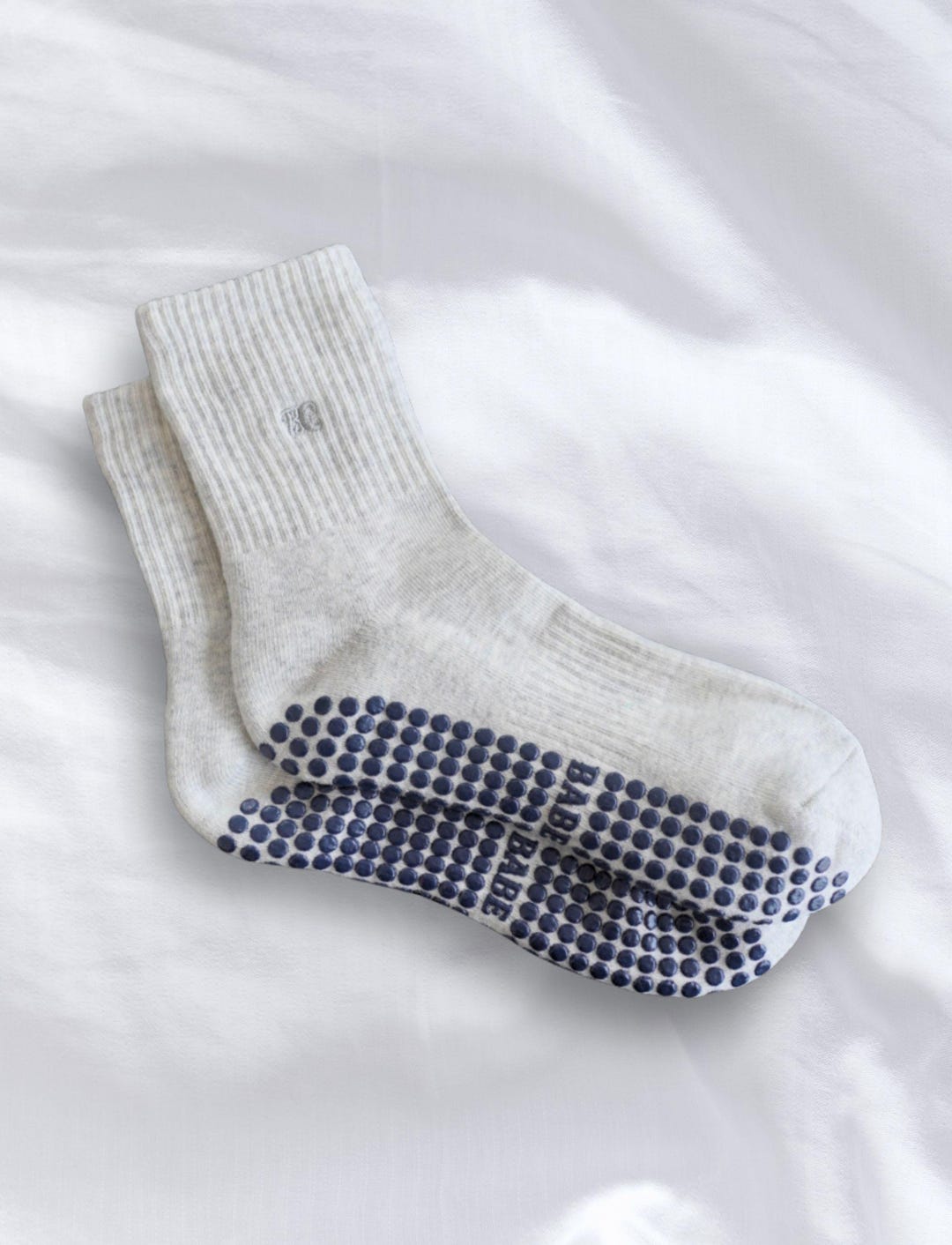 Classic Minimalist Grip Socks in Pebble Gray - Etsy