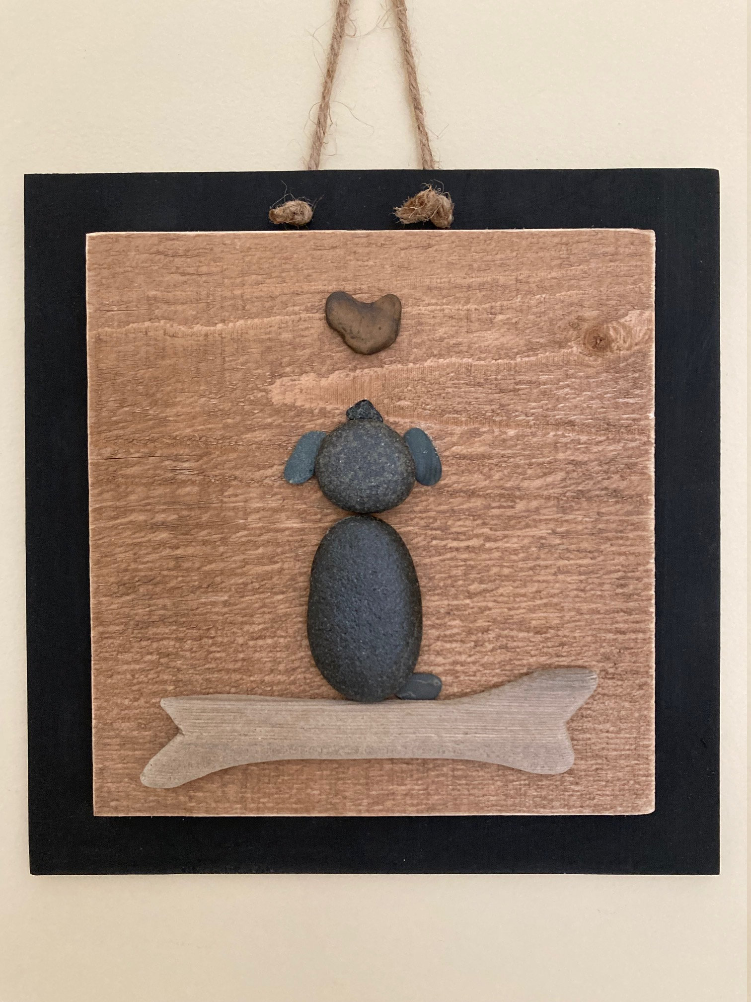 Black Dog // Pebble Art // Rock Art - Etsy