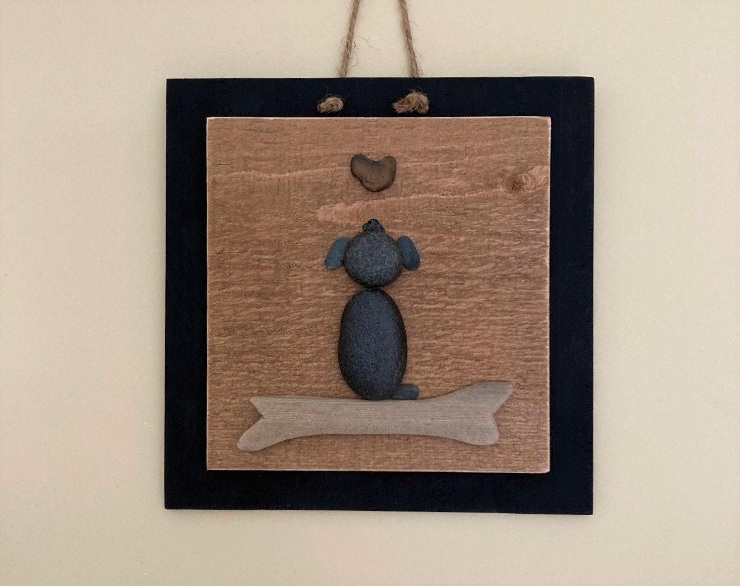 Black Dog // Pebble Art // Rock Art - Etsy