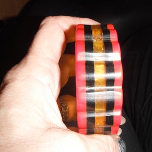 Rare Scalloped Laminated Stardust Red Black Bakelite Bangle Bracelet - Etsy