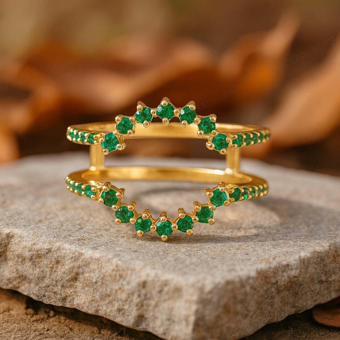 Green Emerald Crown Enhancer Guard for Women, 18k Gold May Birthstone U ...