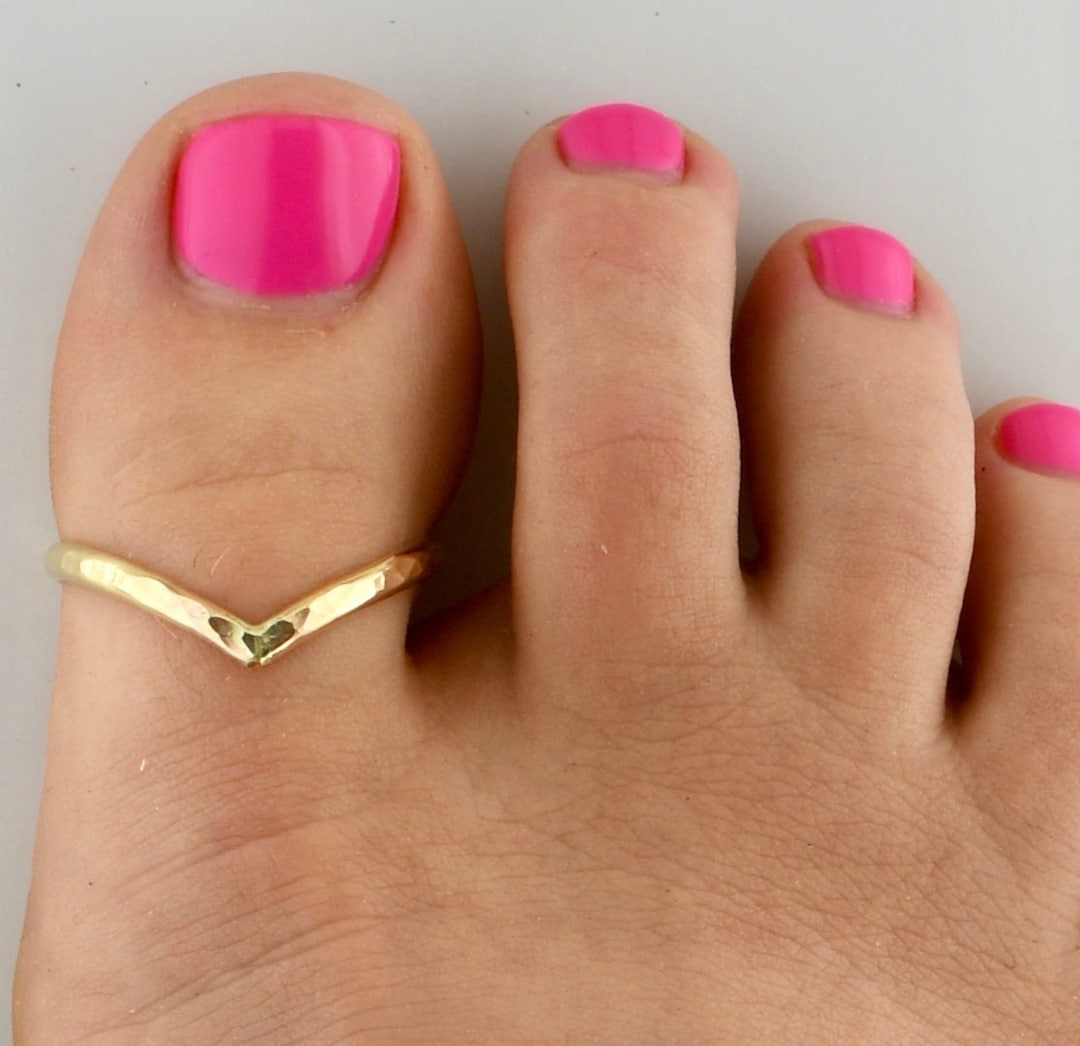 V Toe Ring Hammered • Gold Filled or Sterling Silver • Custom Sized ...