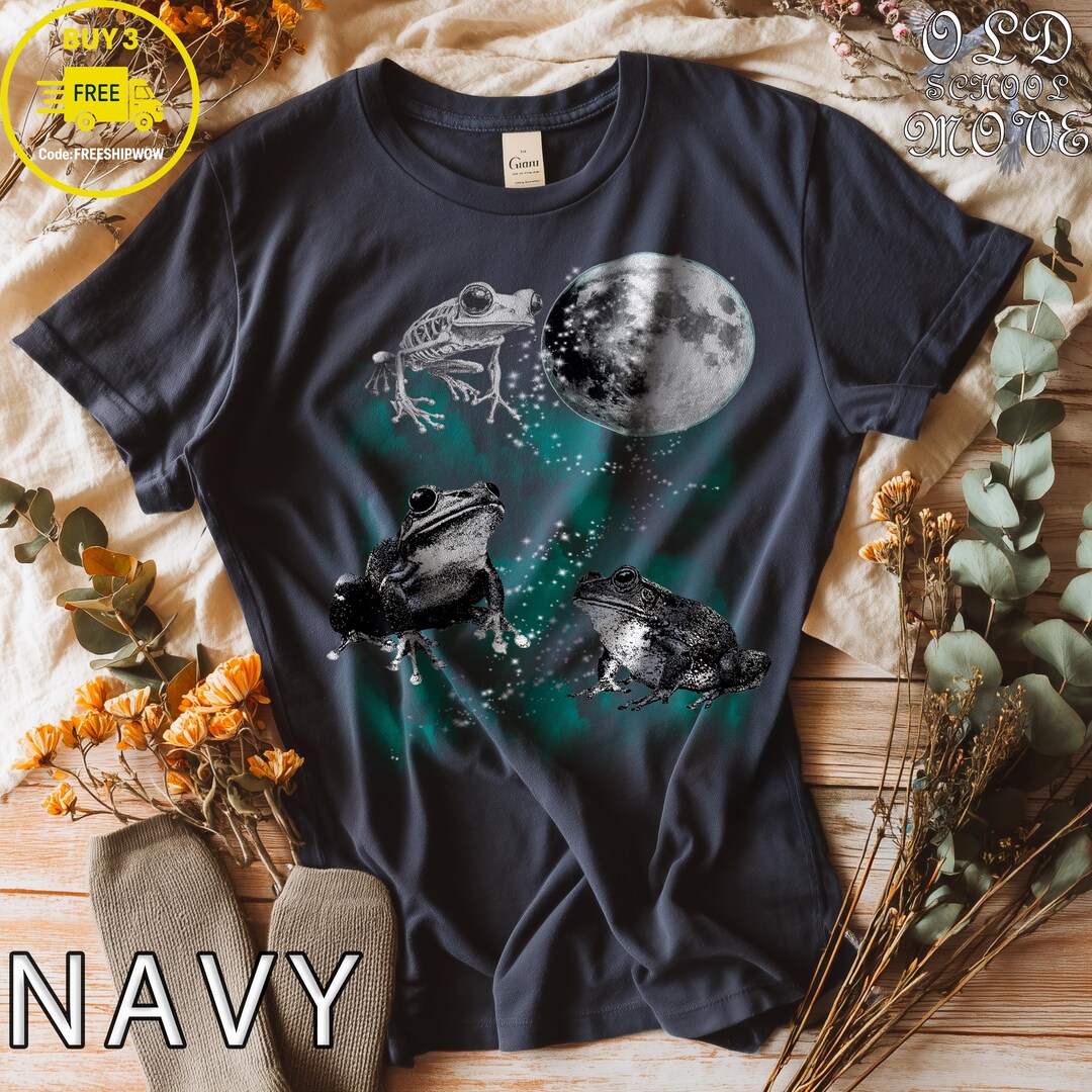 Frogs Howling to Moon Gildan Vintage Style Tshirt,retro Funny Frog ...