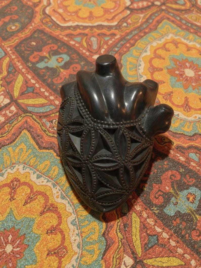 Hand-carved Barro Negro Sacred Heart | Oaxacan Black Clay Art ...