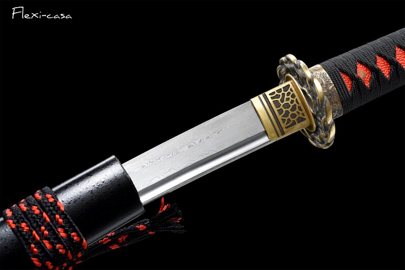 Handmade Short Katana – Damascus Steel, Painted Wooden Scabbard ...