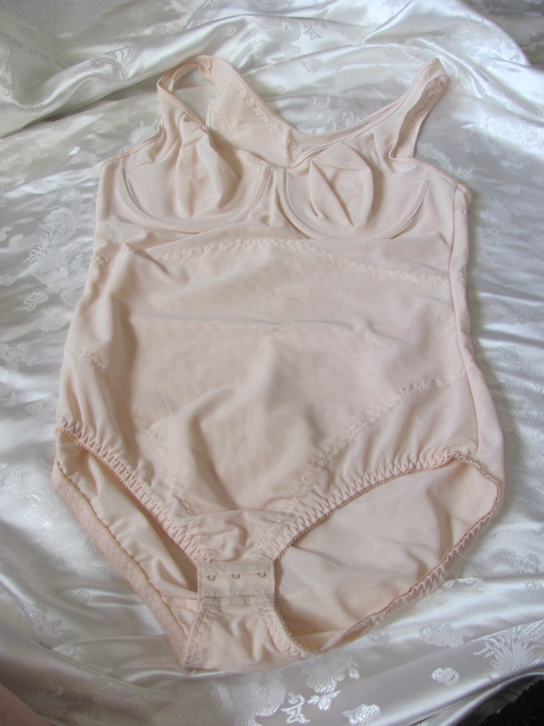 Warners X Appeal Vintage Shapewear Nude Girdle Bodysuit 3280 Size 38c
