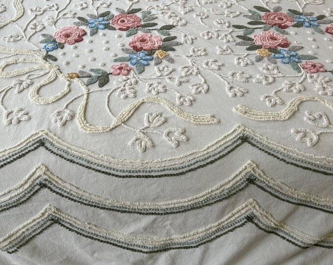 Full-sized Vintage Chenille Bedspread With Pastel Floral Pattern - Etsy