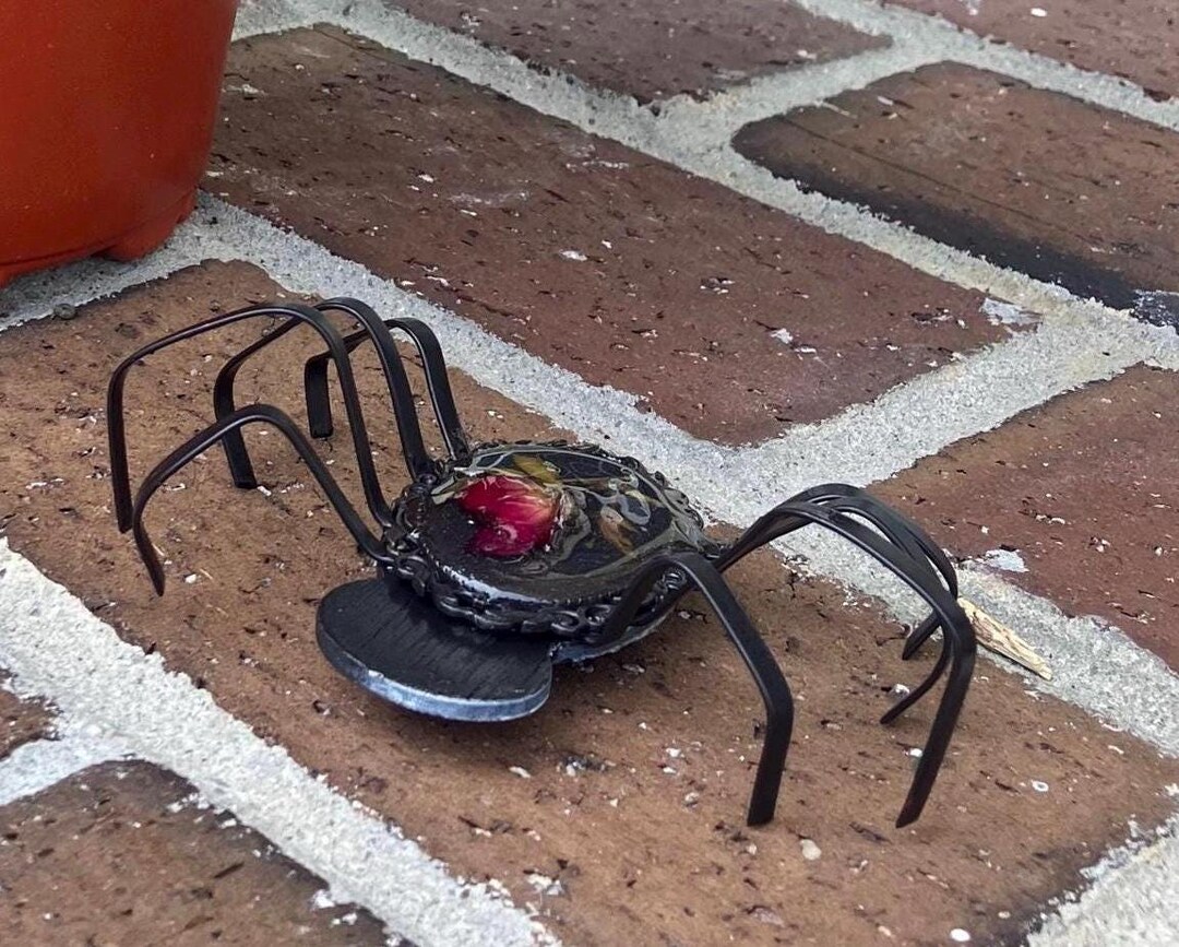 Spider Magnet With Flower Charm - Etsy