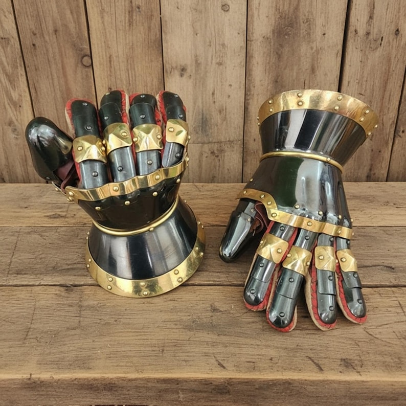 Medieval Steel Gauntlet Gloves – Knight Armor With Brass for LARP ...