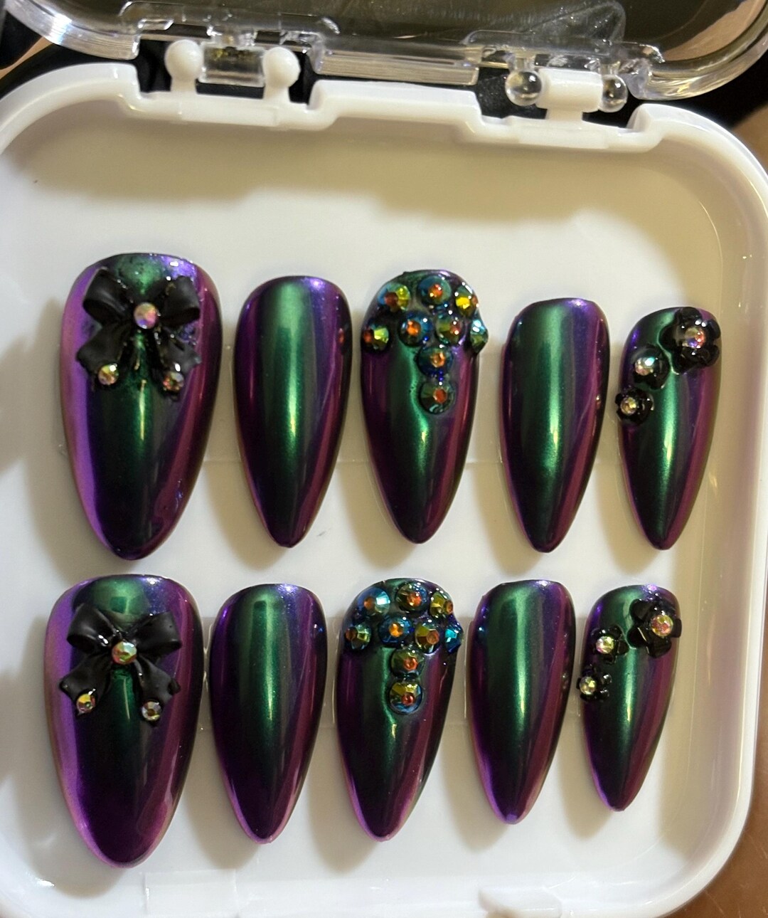 Chameleon Chrome Press on Nails| Chrome With Rhinestones & Bow | Hand ...