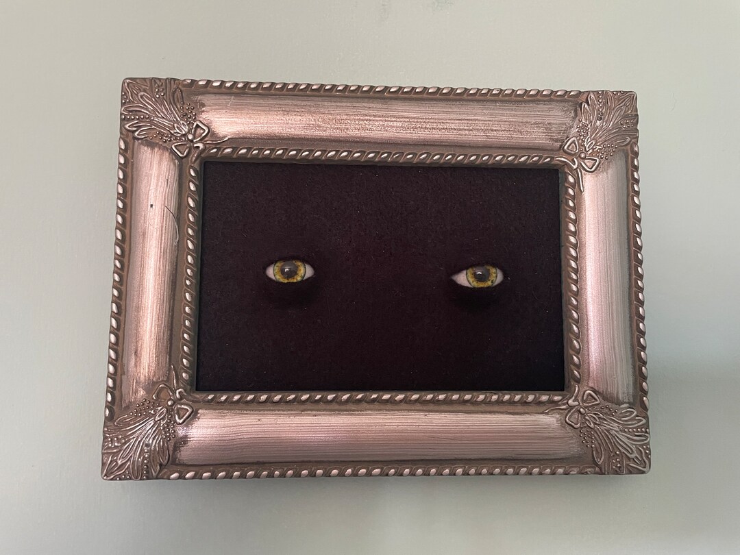 Eyeball Art by Mrs Mcg for a Welcoming Guest - Etsy