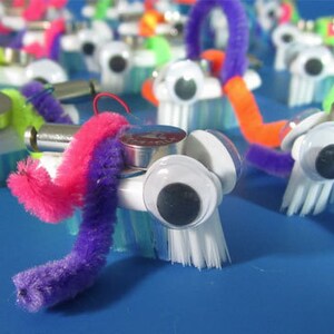 Bristlebot Single Pack - Etsy