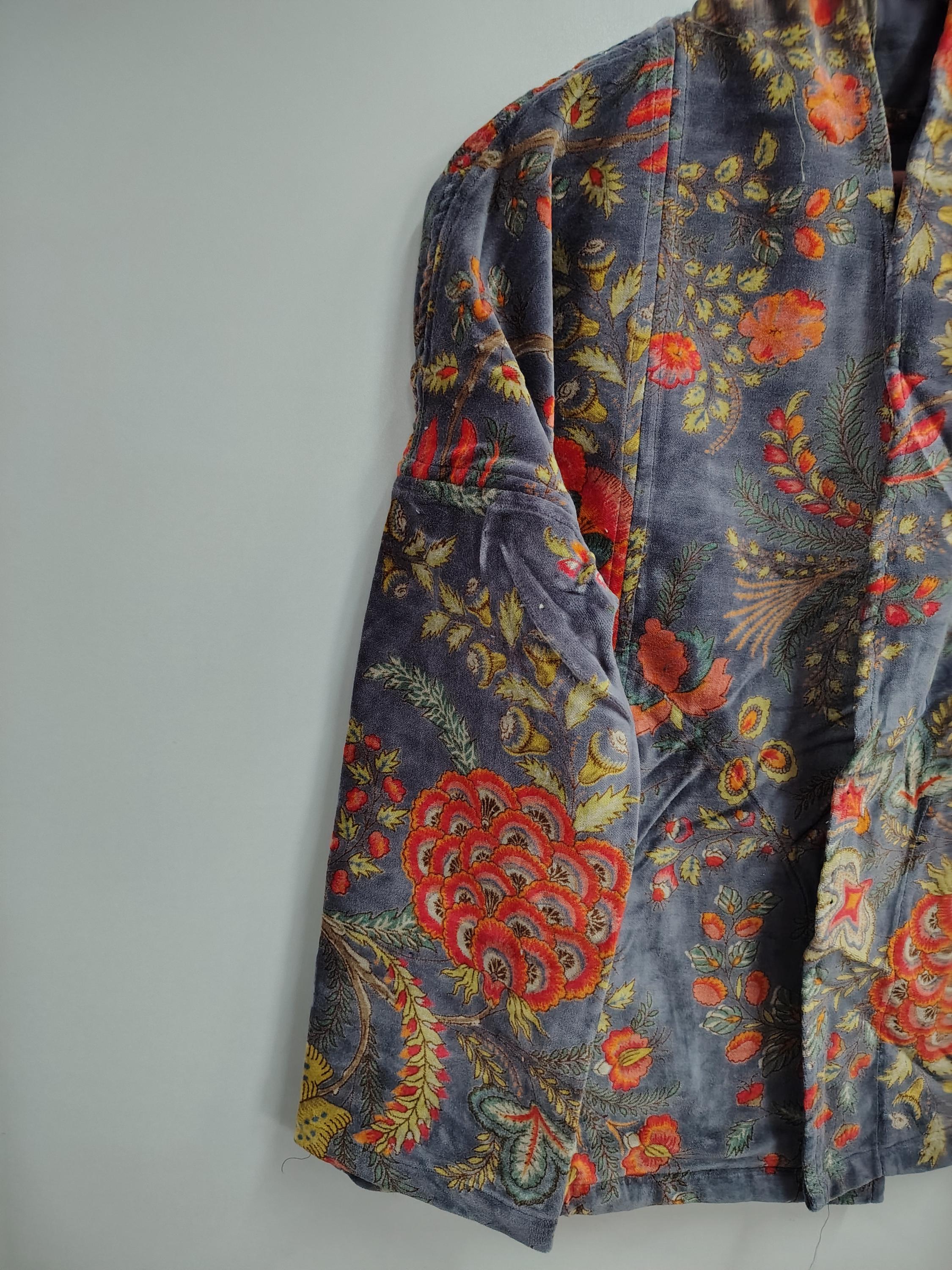 Luxurious Velvet Jacket for Women: Elegance Meets Comfort - Etsy