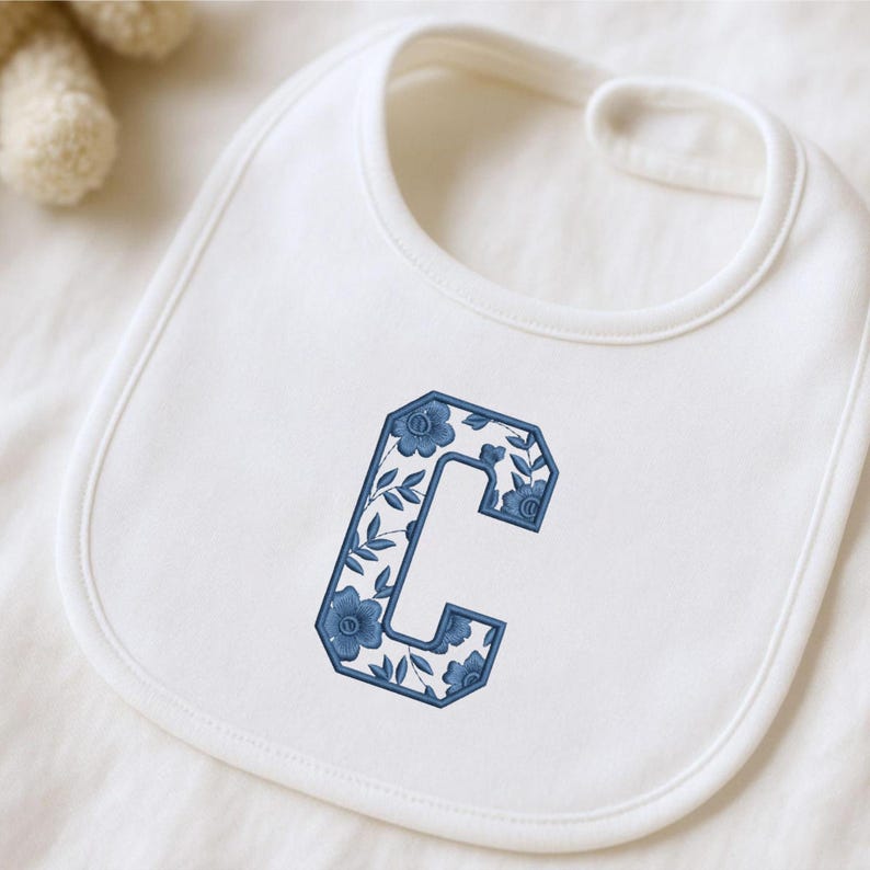 Chinoiserie Letter C Embroidery Designs, Blue Elegant Monogram C ...