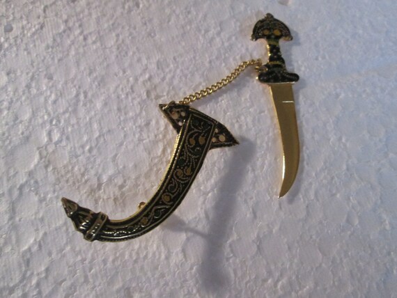 Vintage Curved Sword With Sheath, Gold Enamel Broach … - Gem
