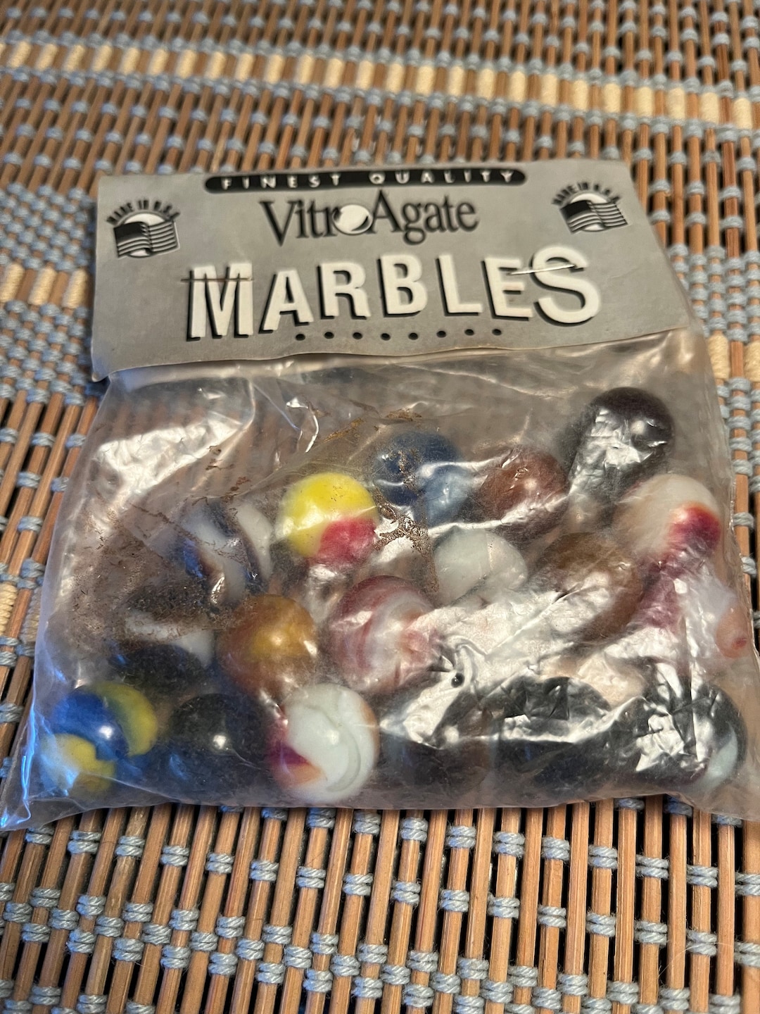 Vintage Vitro Agate Marbles Sealed Bag of 19 Various Colors Made in USA ...