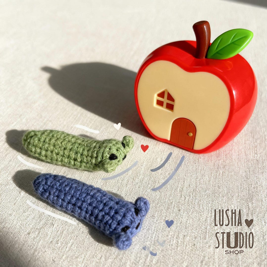 Crochet Clicker Worm Fidget Toy, Quiet Sensory Tool for ADHD, Adult ...