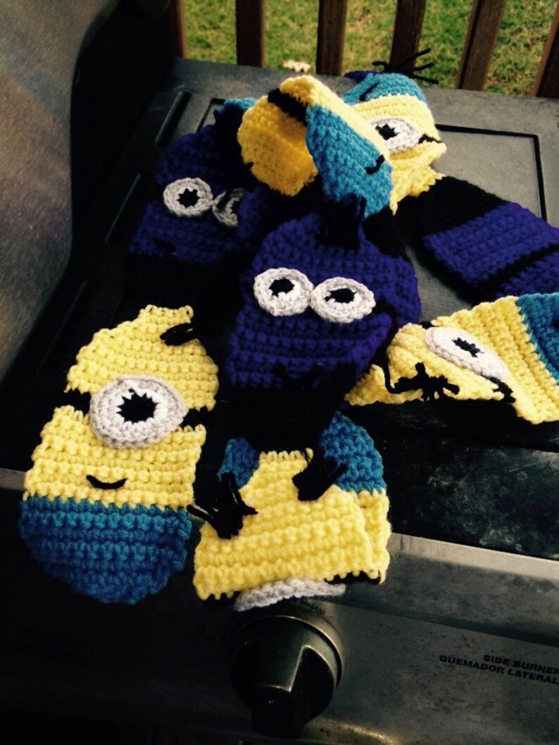 Minion Scarf - Etsy