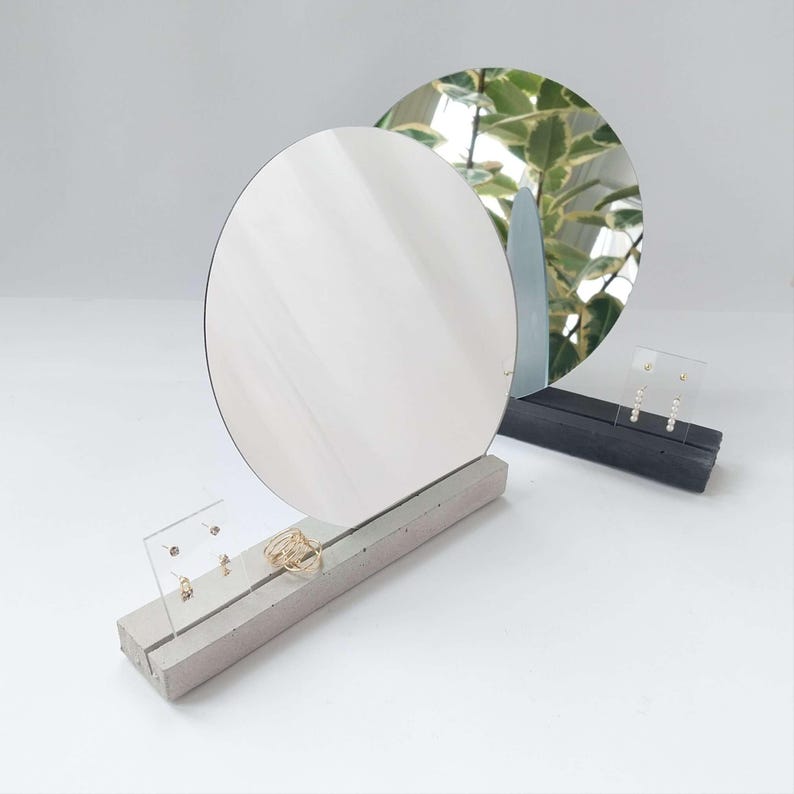 Concrete Base Round Mirror: Jewelry Display for Market Stalls - Etsy