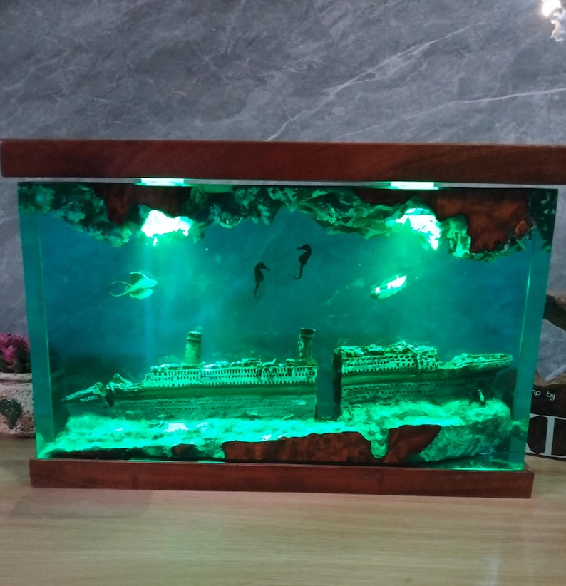 Titanic Ship Resin Lamp, RGB LED Lights, Ocean Diorama - Etsy