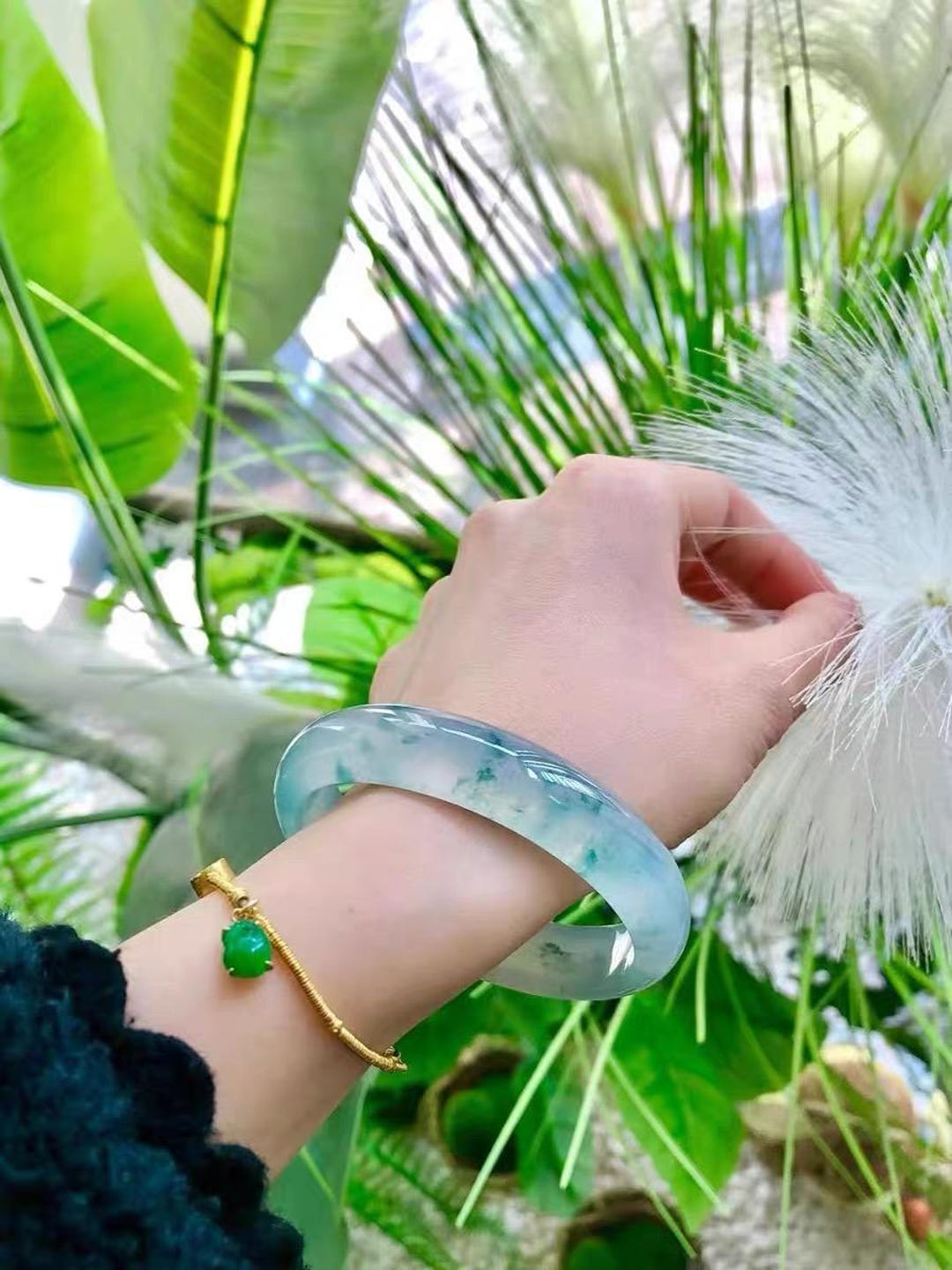 Ice Green Jadeite Bangle, Natural Healing Crystal Gemstone, Light Green ...