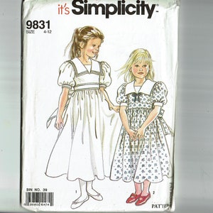 Girls Sizes 4-12 Uncut Sewing Pattern Dress It's so Easy It's ...
