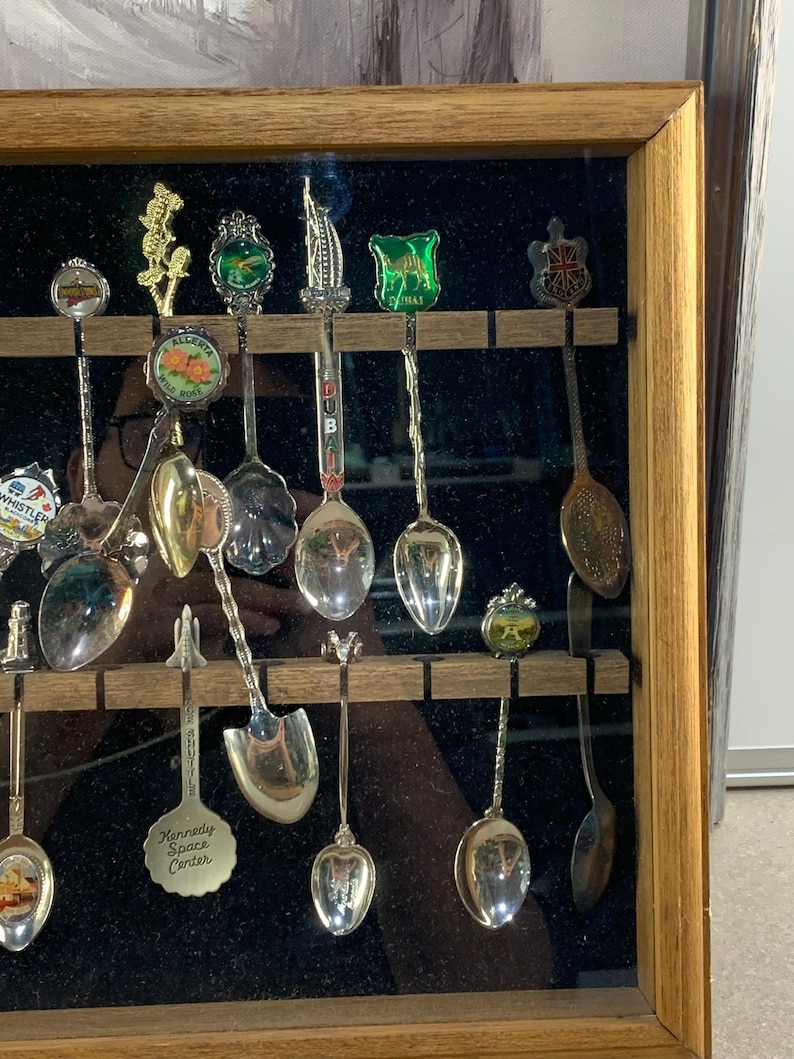 Vintage Souvenir Spoon Collection With Wood Display Case (23 Spoons ...