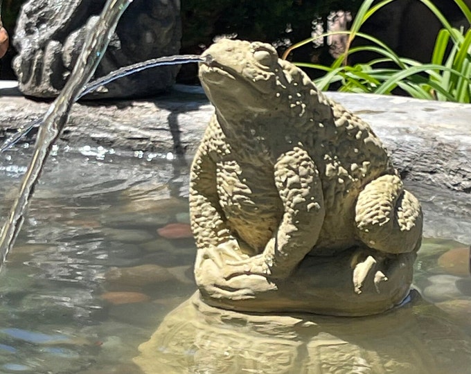 VINTAGE FROG SPITTER (4 Color Options): Solid Stone Plumbed Statue ...