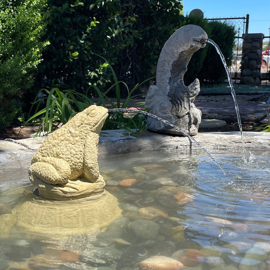 VINTAGE FROG SPITTER 4 Color Options: Solid Stone Plumbed Statue ...