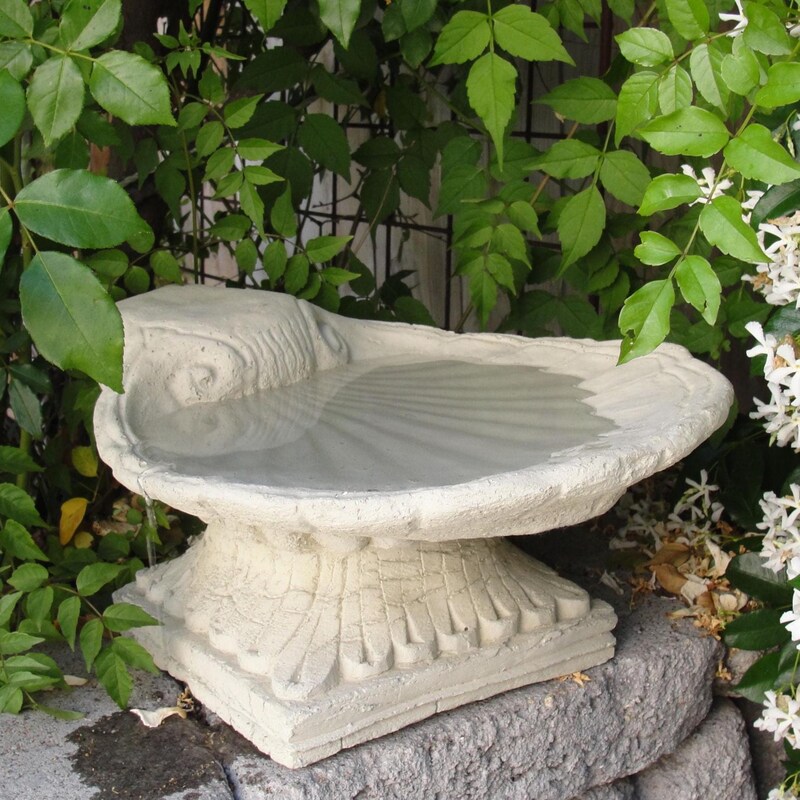 Vintage Bird Bath - Etsy