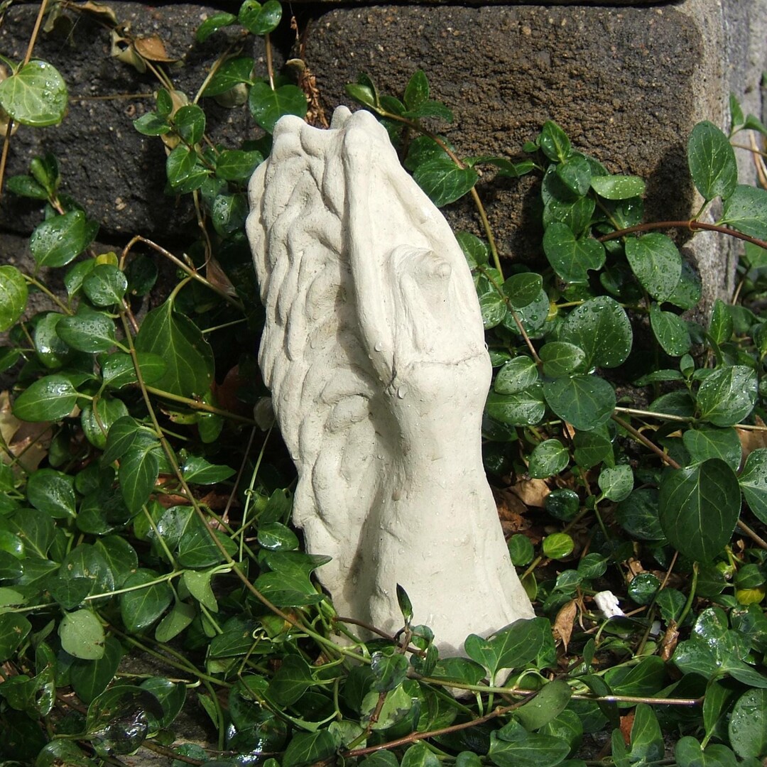 REMEMBER ANGEL STATUE: Solid Stone Memorial. Home & Garden Decor ...