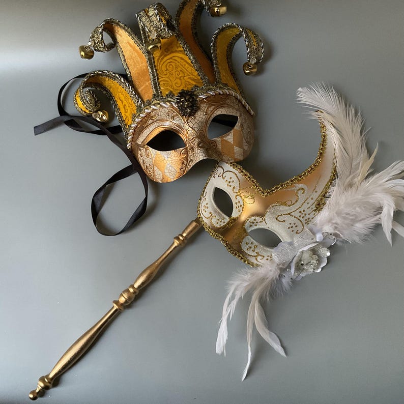 Harlequins Gold White Masquerade Jolly Jester Mask With Handle: Classic ...