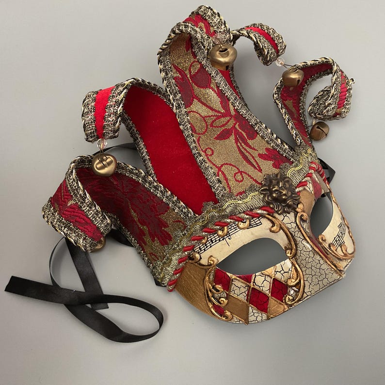 Harlequins Gold Red Masquerade Jolly Jester Mask: Classic Costume Ball ...