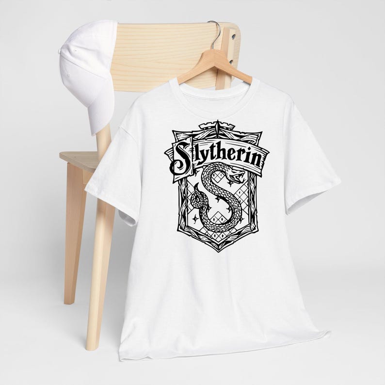 Snake Crest SVG | Slytherin Emblem, Shield Decoration (digital Design ...