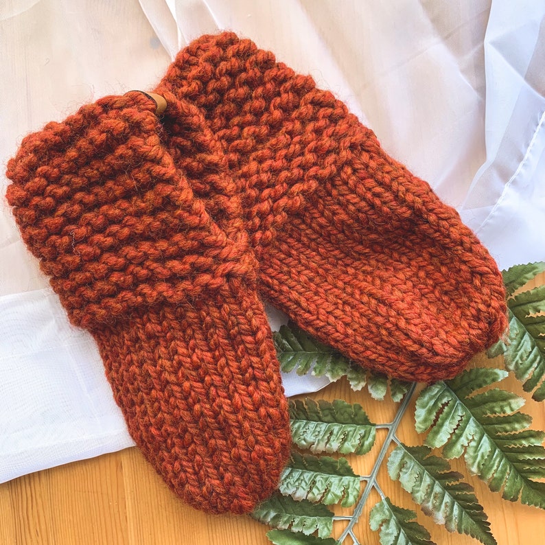 Farmhouse Slippers | KNITTING PATTERN - Etsy