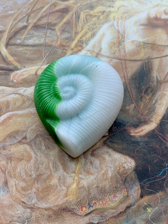 Vintage czech green satin - Gem