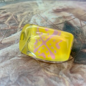 Vintage 90s Original Yellow Light Pink Geometric LUCITE Ring, Statement ...