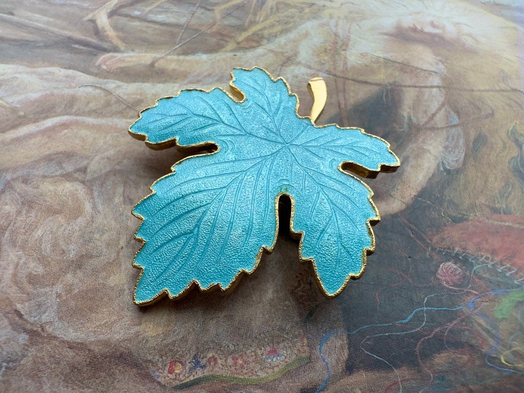 Vintage Enamel Maple Leaf Brooch Aqua Pin Large Brooch REF 3390 - Etsy