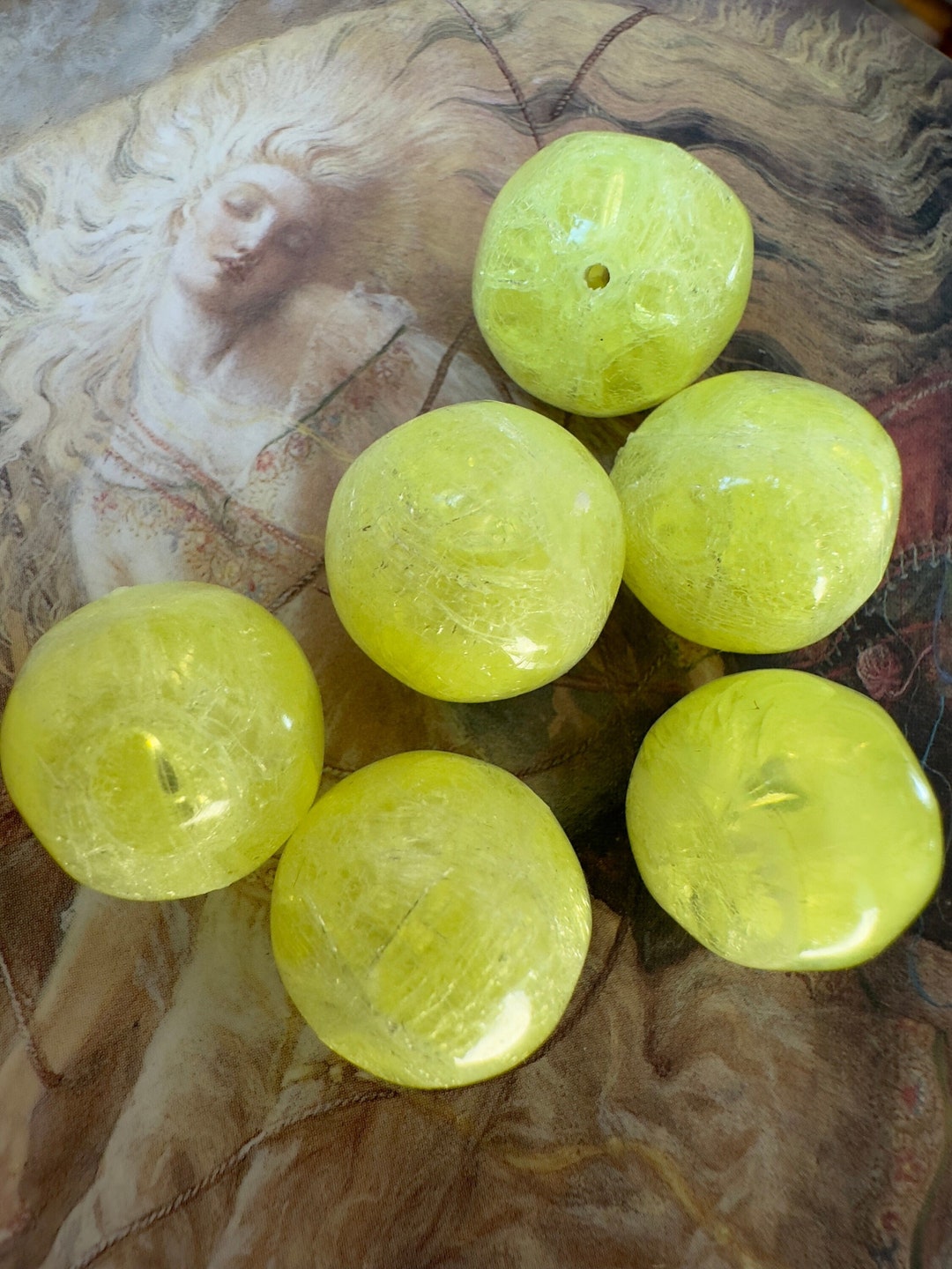 6 Vintage LUCITE Beads, Vibrant Lemon Yellow Lucite Beads, Rare Crackle ...
