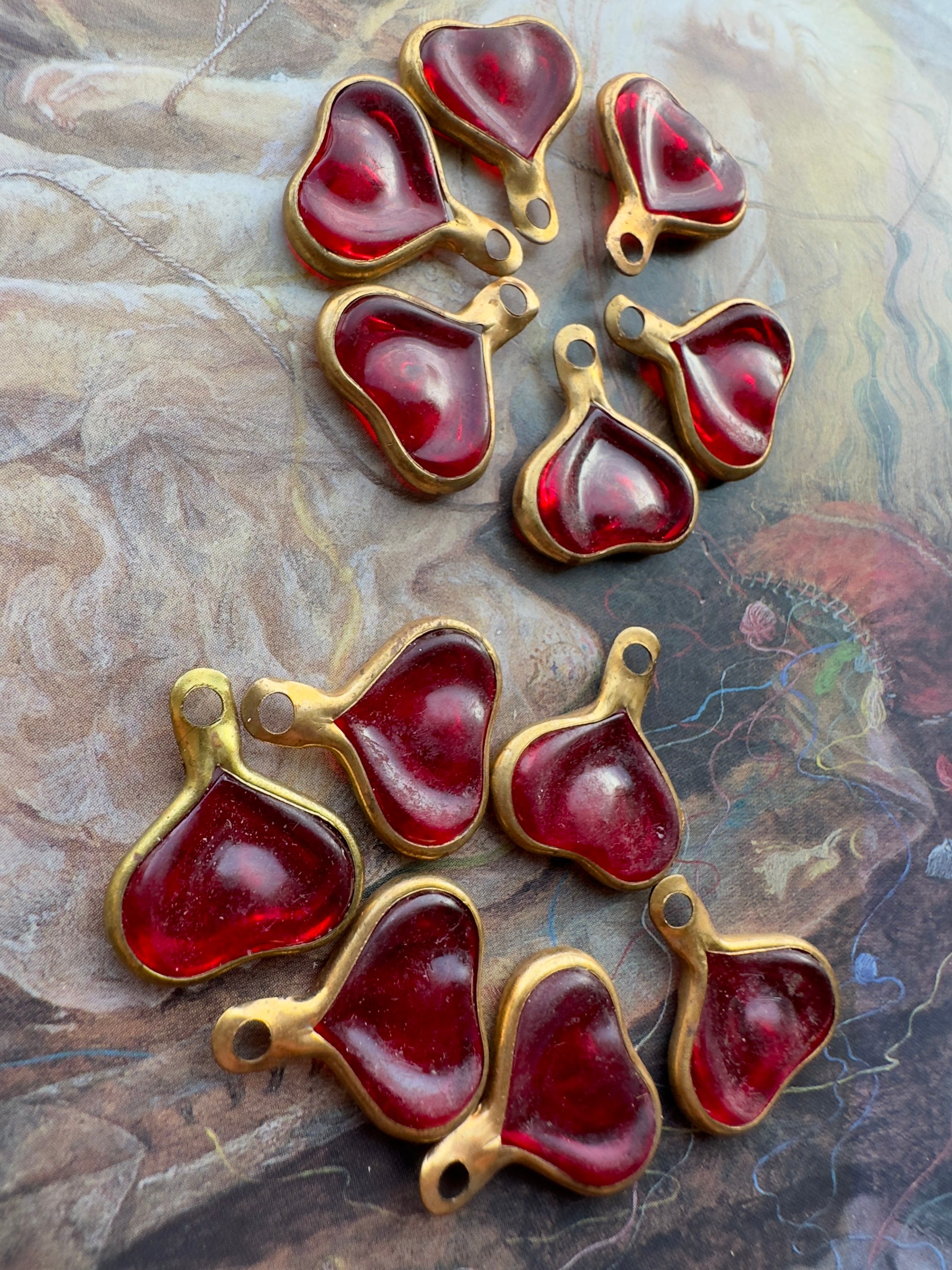12 Vintage Ruby Red LUCITE Resin Channel Set HEART Flower Petal Small ...