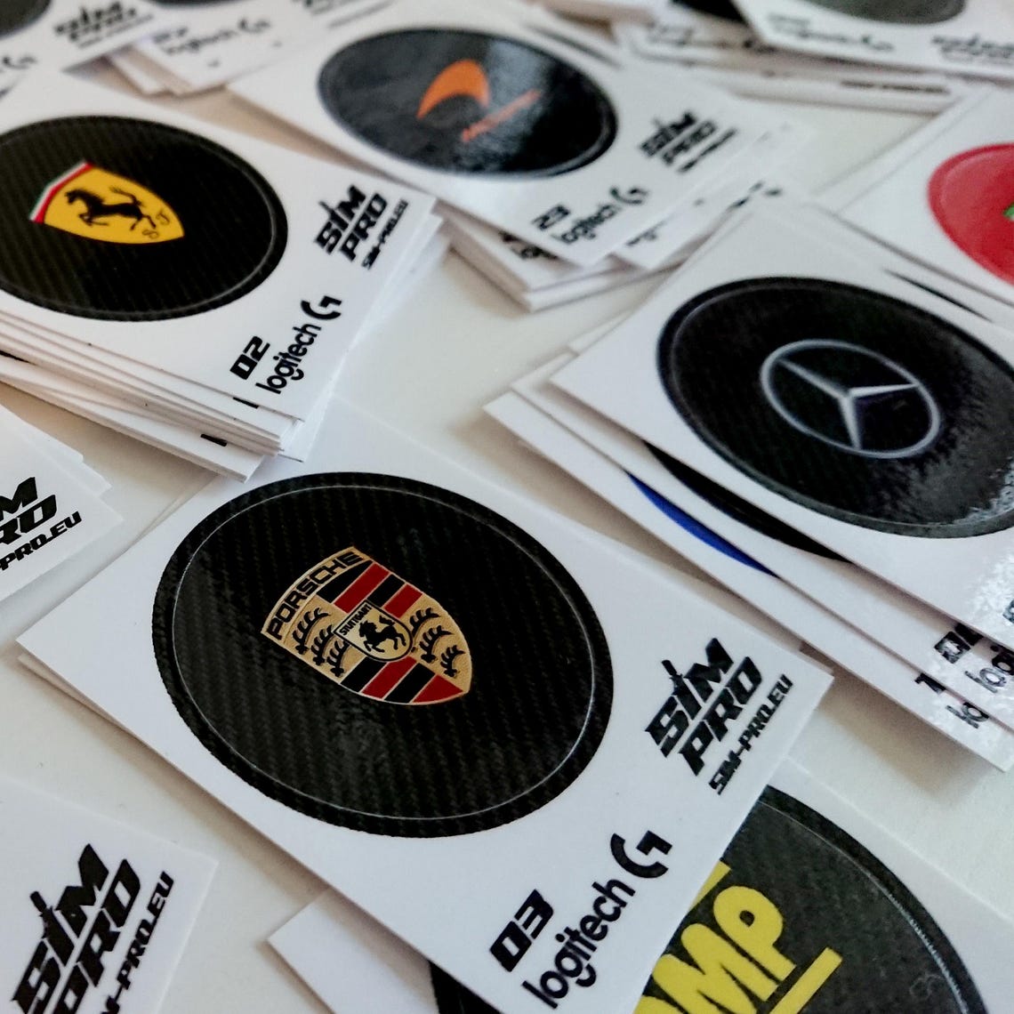 Logitech G29 / G920 Center LOGO Sticker FORGED CARBON Background ...