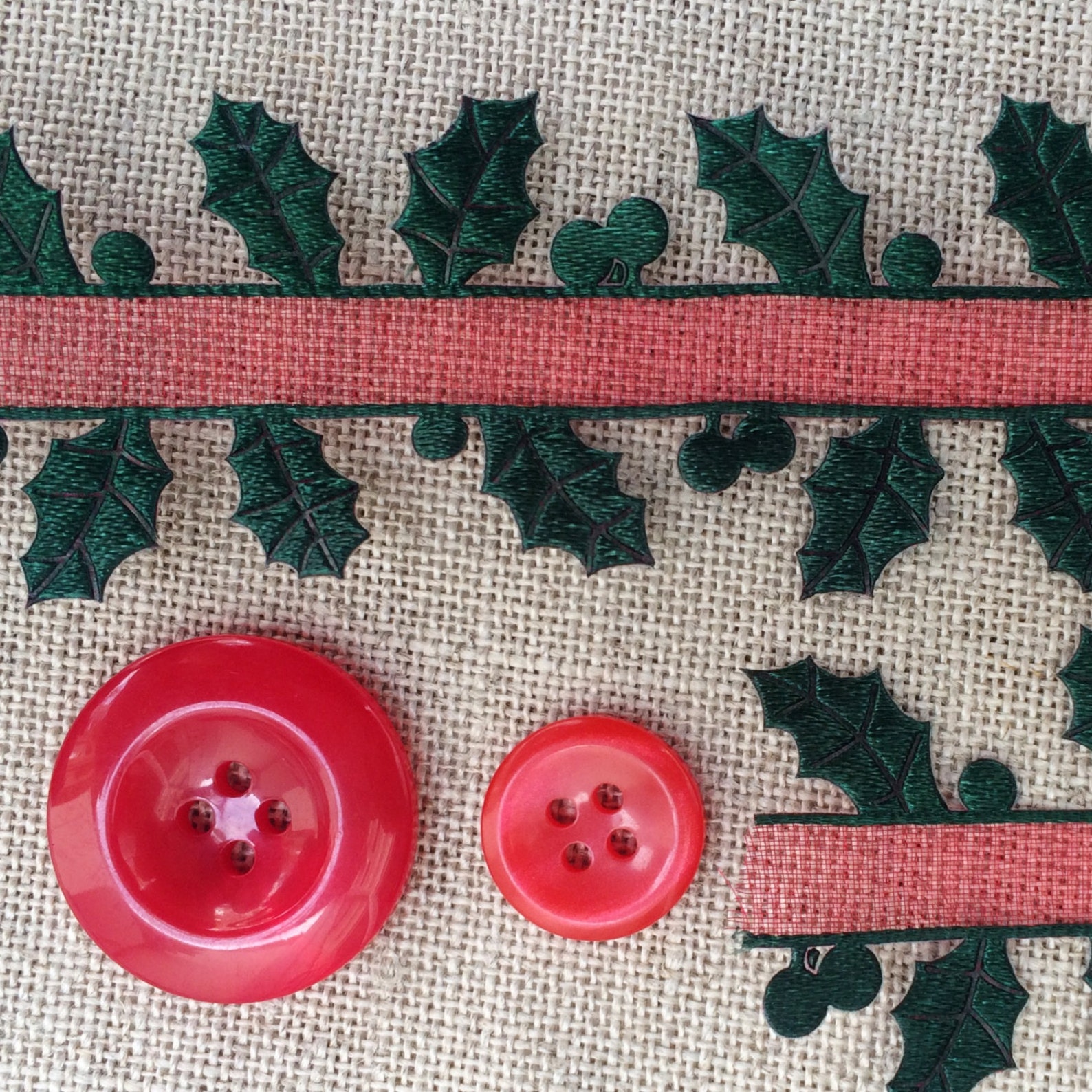 Holly Ribbon With Red or Green Sheer Centre. Christmas Ribbon. - Etsy