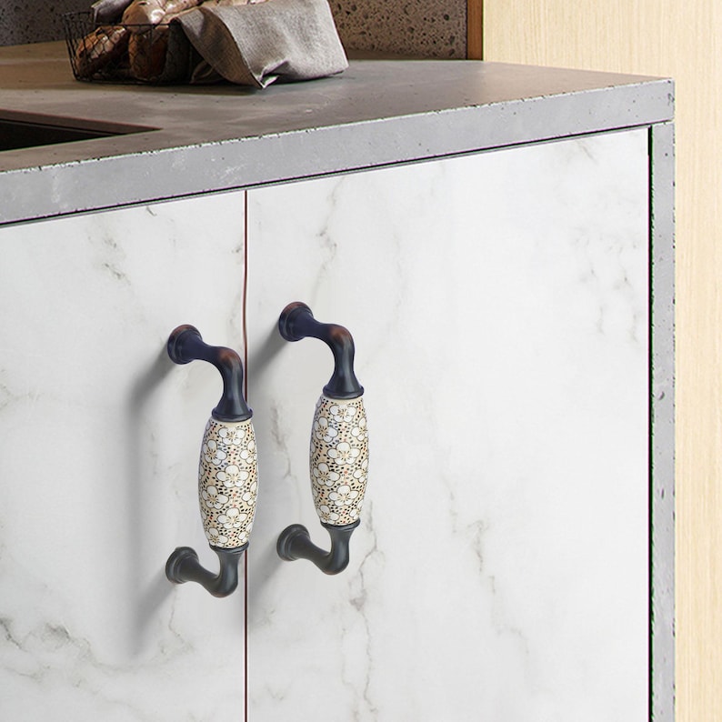 Ceramic Drawer Handles : Aged Brass Cabinet Pulls , Flower Kitchen Door ...