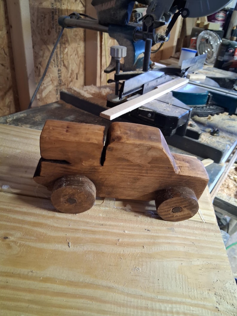 Wooden Truck and Trailer With Movable Wheels - Etsy