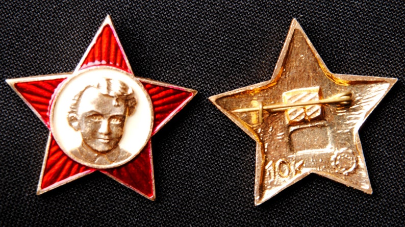 Soviet Little Octobrist Pin Back Badge for Collection With Young Lenin ...